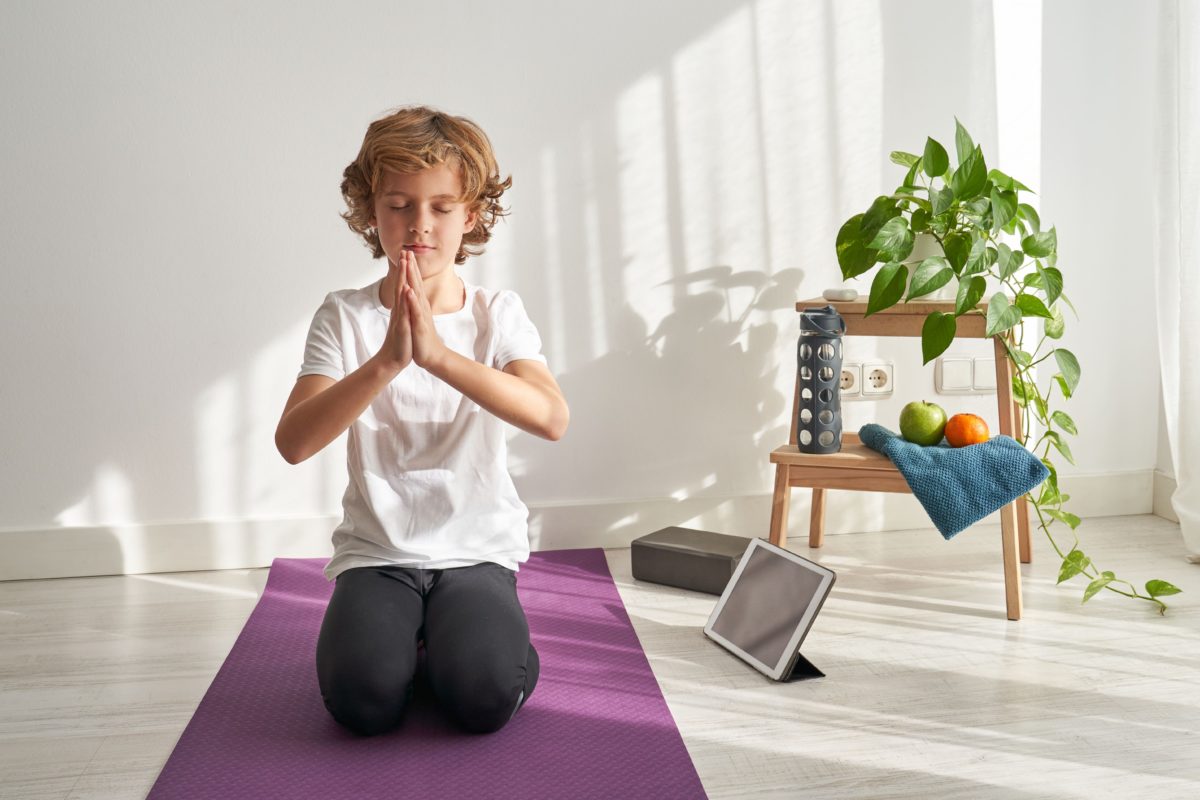 Yoga for Back-to-School Anxiety [PLUS 25 Positive Affirmations for Back ...